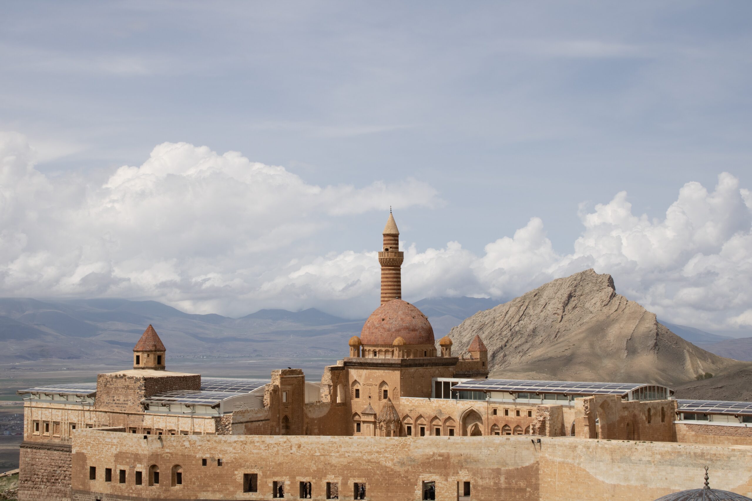 The History of Ramadan: Origin of Fasting (Sawm) in Islam